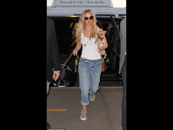 Hollywood Actress Pets | Hollywood Celebs And Pets | Hollywood Female ...