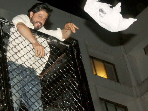RESPECT: This Is The Condition Shahrukh Khan Has For Doing A Hollywood ...