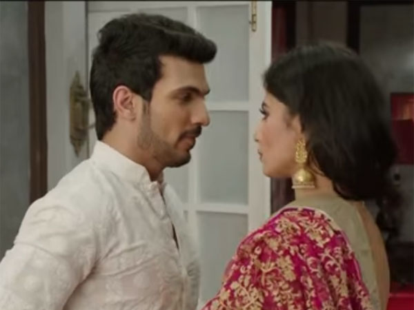 Naagin Spoiler: Shivanya Saves Ritik From Shesha & Starts Feeling For ...
