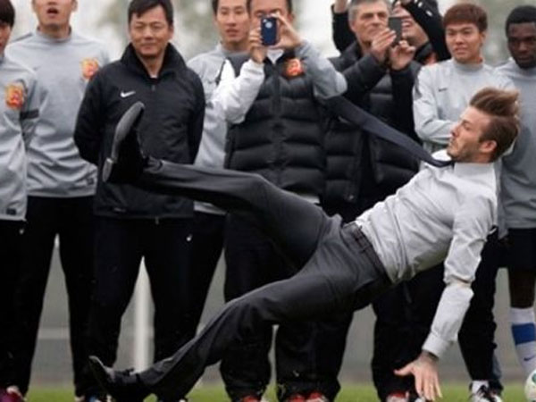 It is extremely funny to see how these Hollywood celebrities who ...