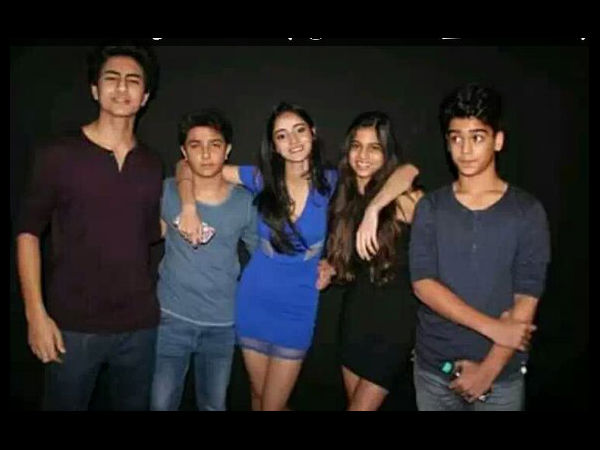 Aryan Khan Spotted With Suhana Khan Saif Son Ibrahim Ali Khan Latest ...
