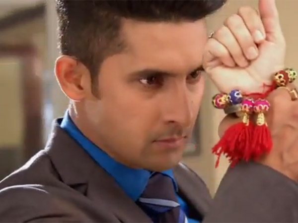 Jamai Raja: Goons Attack Roshni & Sid - Filmibeat