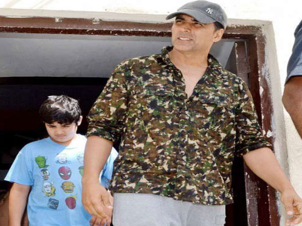 Prime Minister Narenda Modi Meets Akshay Kumar’s Son Aarav Kumar ...