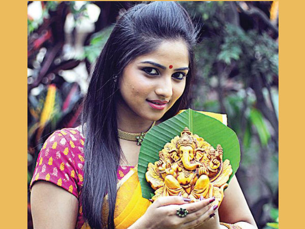 Rachita Ram Goes Traditional For Jaggu Dada - Filmibeat