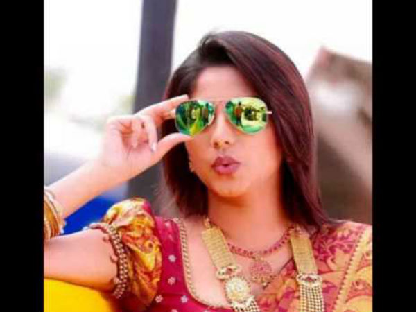 Rachita Ram Goes Traditional For Jaggu Dada - Filmibeat