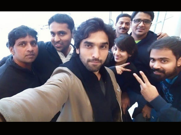 Vijay Raghavendra Turns Singer For Anish Tejeshwar Starrer Akira ...