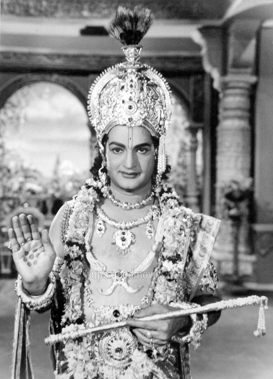 Rare And Unseen Pictures Of Legendary Actors Of Telugu Cinema - Filmibeat