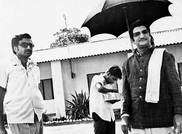 Rare And Unseen Pictures Of Legendary Actors Of Telugu Cinema - Filmibeat