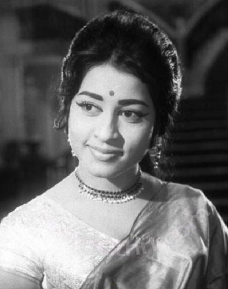 Rare And Unseen Pictures Of Legendary Actors Of Telugu Cinema - Filmibeat