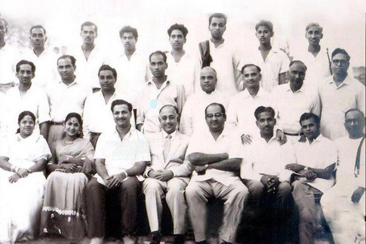 Rare And Unseen Pictures Of Legendary Actors Of Telugu Cinema - Filmibeat