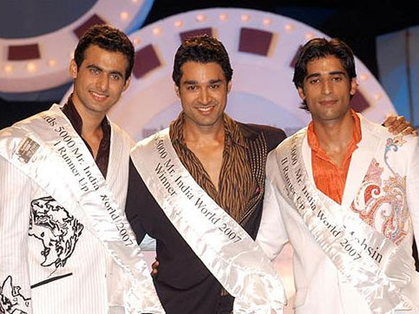 Modelling Pics Of Urmila's Husband Mohsin Akhtar Mir That Are ...