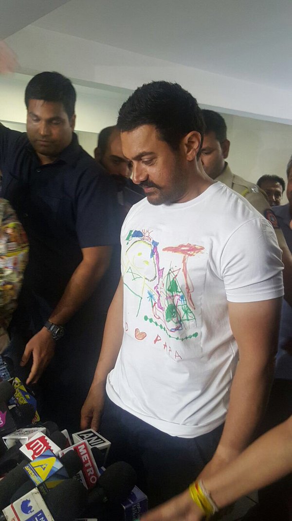 Check Out Aamir Khan's Lean Avatar Post His Weight Loss Trip To USA ...