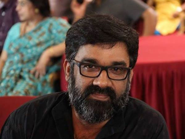 23 Years Of Malayalam Movie Devasuram - Filmibeat