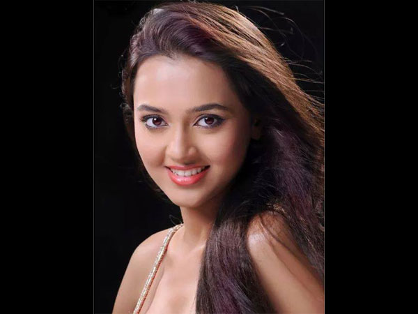 Check Out 20 Unknown Facts Of Swaragini’s Ragini Aka Tejaswi Prakash ...