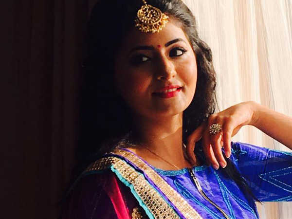 Star Couple Bobby Simha & Reshmi Menon Sizzle At Their Sangeet Ceremony ...