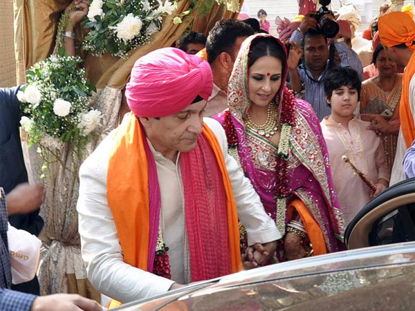Akshay Kumar Sister Alka Bhatia Pictures, Alka Bhatia Pictures - Filmibeat