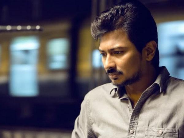 Manithan Movie Review, Rating & Story - Filmibeat