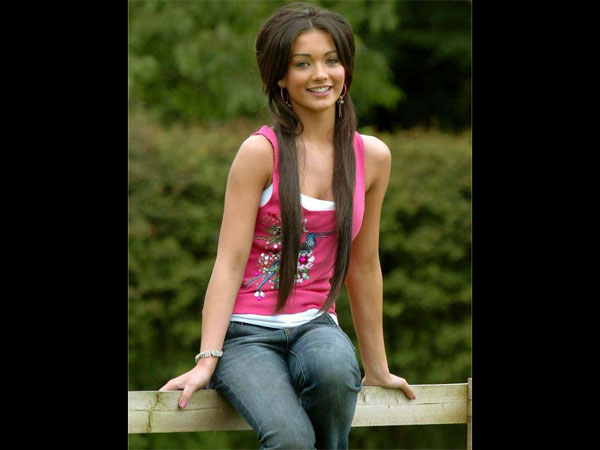 Amy Jackson Miss Teen 2009, Amy Jackson Miss Teen World England, Amy ...