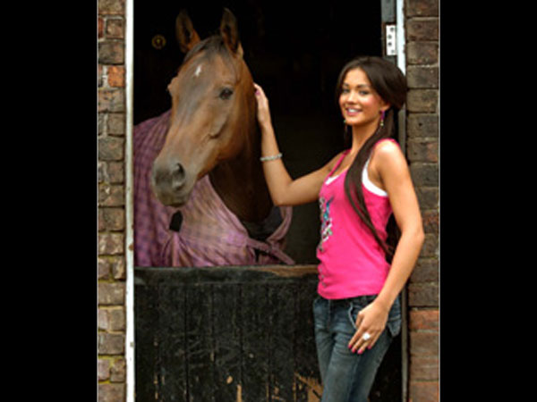 Amy Jackson Miss Teen 2009, Amy Jackson Miss Teen World England, Amy ...