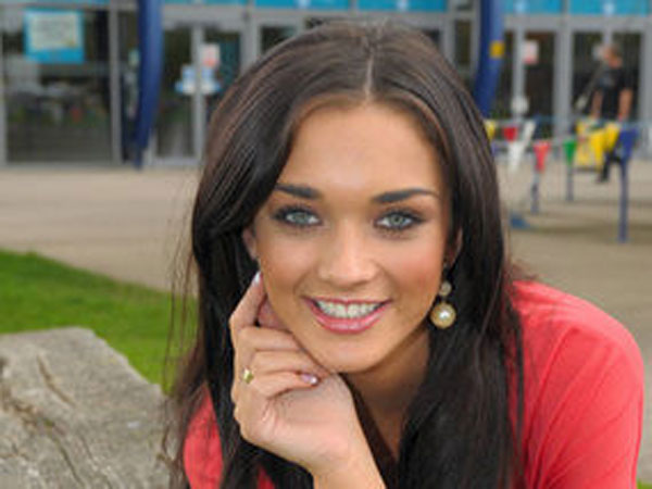 Amy Jackson Miss Teen 2009, Amy Jackson Miss Teen World England, Amy ...