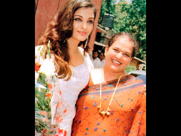 Unseen Pictures Of Aishwarya Rai Bachchan Vrinda Rai, Aishwarya Rai ...
