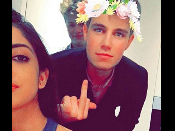 Navya Naveli Nanda New Picture With Dad Nikhil Nanda, Navya Naveli ...