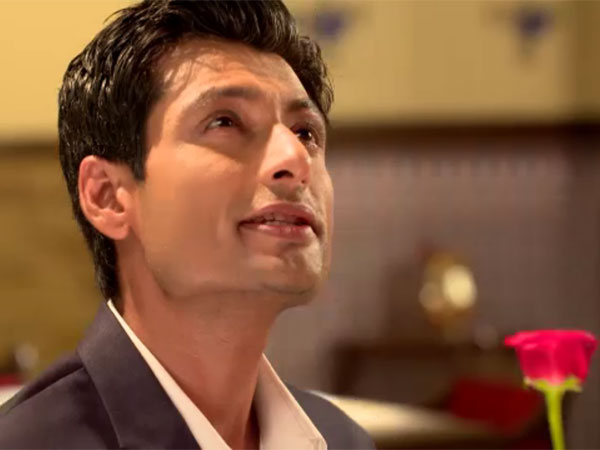 Roshni Proposes Neil! Sid Watches The Scene Helplessly! - Filmibeat