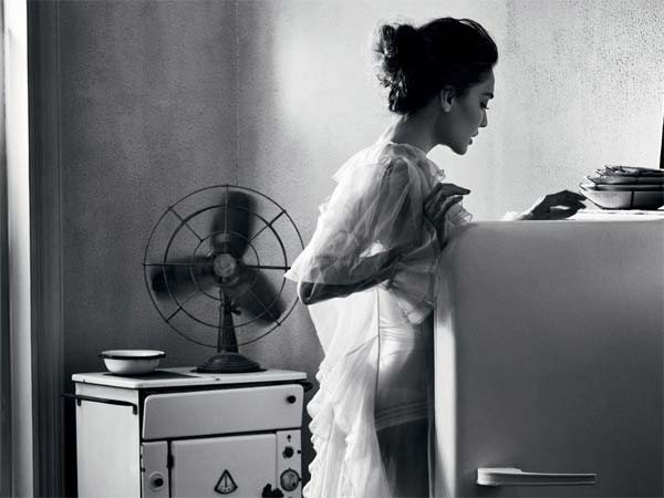 Lisa Haydon Harper's Bazaar Magazine, Lisa Haydon Bazaar June 2016 ...