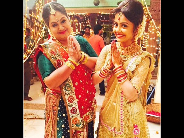 Devoleena Bhattacharjee Completes Four Years On Saath Nibhana Saathiya ...