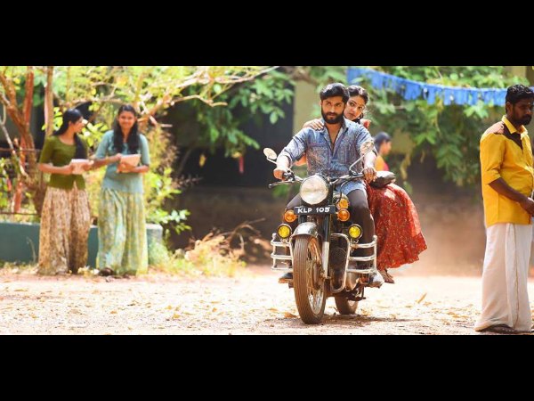 First Look Poster Of Ore Mukham Is Out - Filmibeat