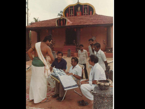 Some Rare And Unseen Stills From The Sets Of Oru Vadakkan Veeragatha ...