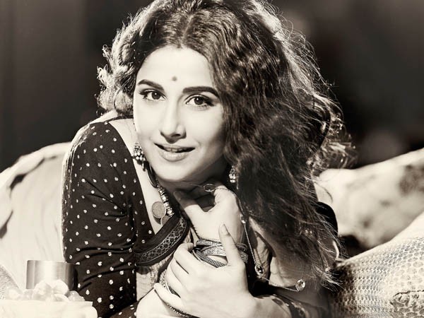 Vidya Balan To Learn Malayalam For Kamala Surayya Biopic Aamy - Filmibeat