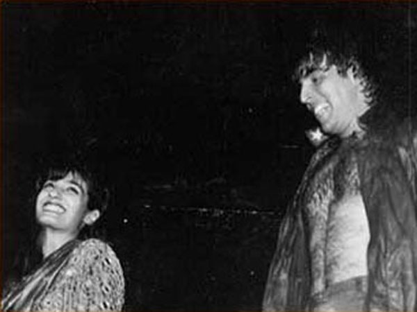 Akshay Kumar Raveena Tandon Romantic Pictures, Akshay Raveena Rare ...