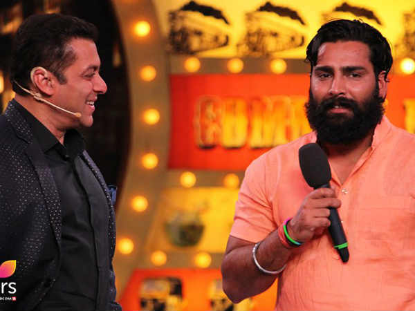 Manveer Gujjar Creates History; Becomes The First Commoner To Win Bigg ...