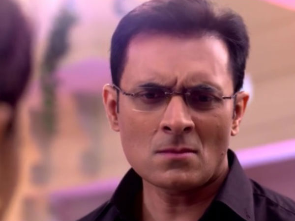 Swabhimaan Spoiler: Karan & Naina To Get Closer During Holi ...