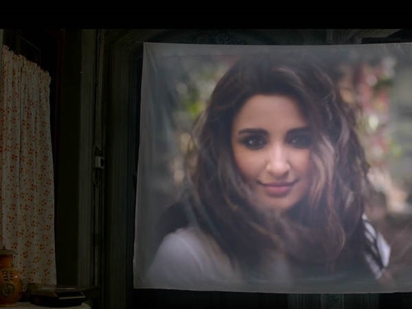 Teaser of Ayushmann Khurrana- Parineeti Chopra's Meri Pyaari Bindu ...