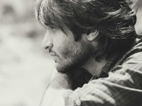 Pictures of late actor Vinod Mehra's son Rohan - Filmibeat