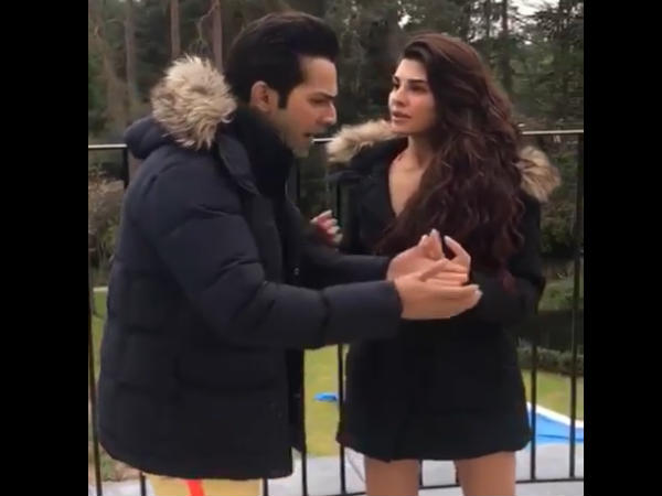 Varun Dhawan And Jacqueline Fernandez Spotting Kissing Filmibeat