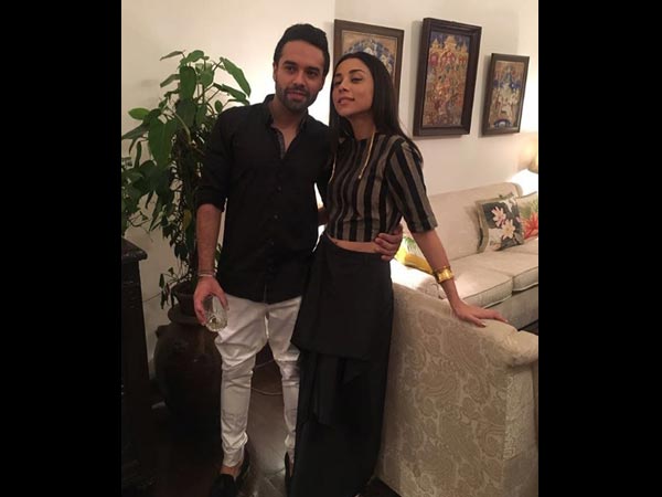 Amrita Puri & Imrun Sethi Wedding Pictures. - Filmibeat