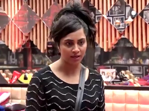 Bigg Boss 11: What? Police Might Arrest Arshi Khan! - Filmibeat Bigg Boss 11: What? Police Might Arrest Arshi Khan! - Filmibeat