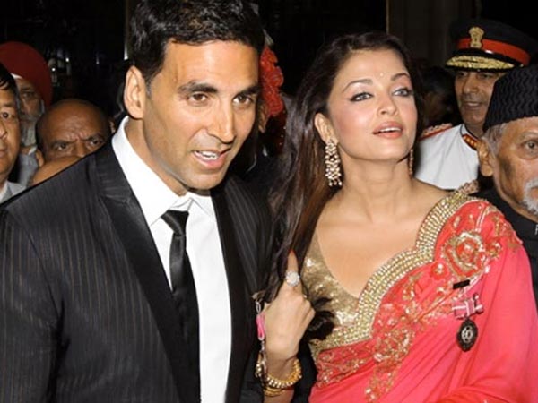 Aishwarya Rai Bachchan Akshay Kumar Unseen Romantic Photoshoot Picture ...