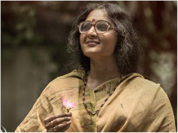 aami movi review rating plot manju warrier - Filmibeat
