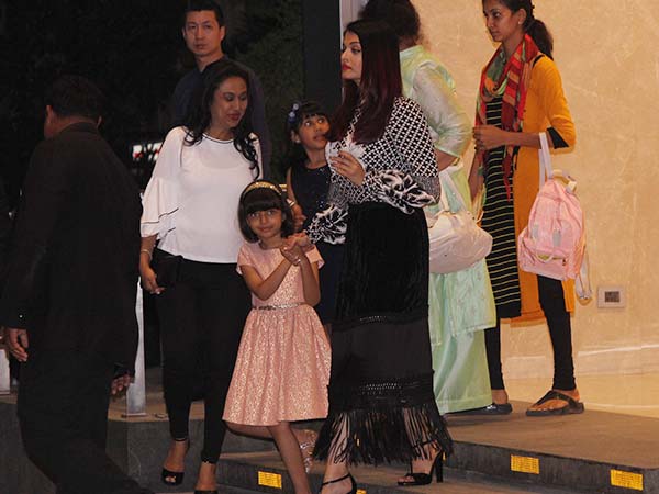 Aishwarya Rai Bachchan Celebrates Mom Vrinda Rai Birthday With Aaradhya ...