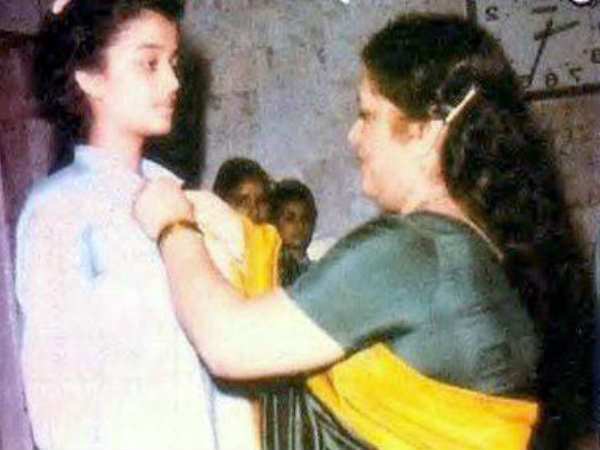 Aishwarya Rai Bachchan shares pictures from her school days on ...