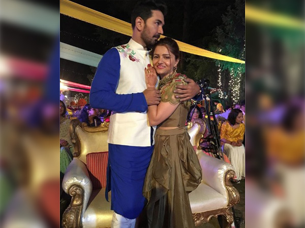 Rubina Dilaik & Abhinav Shukla Ring Ceremony Picture Screams LOVE ...