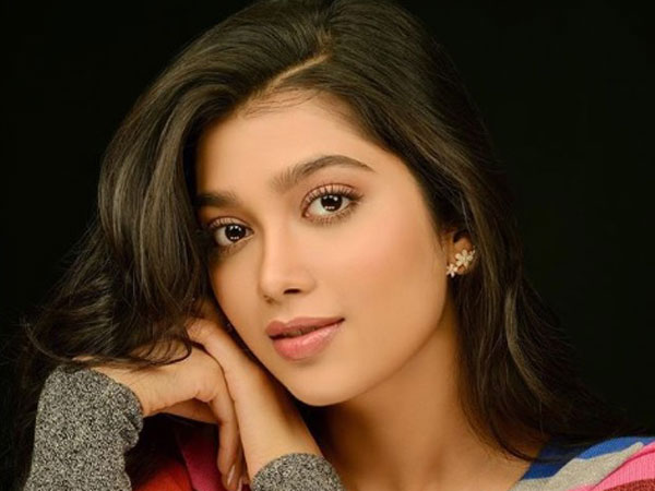 Ex-Bigg Boss’ Digangana Signs Two Films With Govinda; Says She Can’t ...
