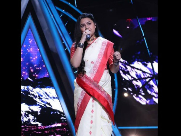Indian Idol 10: Gurdas Maan Impressed With The Contestants; Indira Das ...