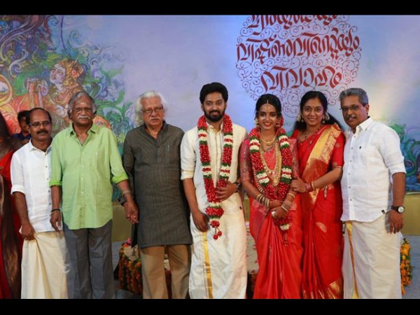Tovino Thomas, Keerthy Suresh, Madonna Sebastian & Others Attend Vishnu ...