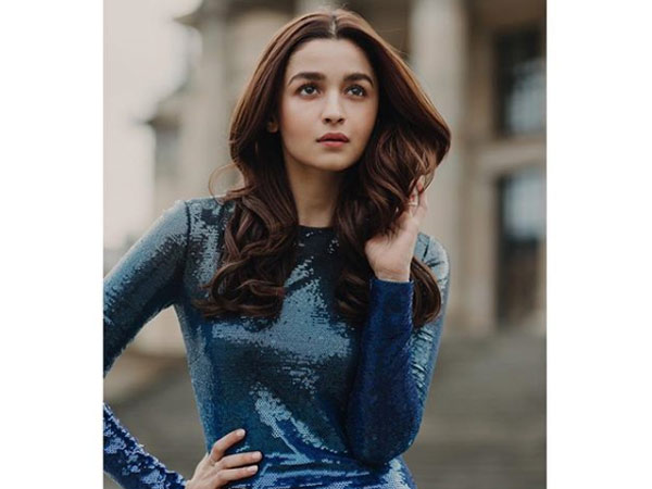 Alia Bhatt, Ranveer Singh & Zoya Akhtar Great Fun In Berlin Gully Boy’s ...