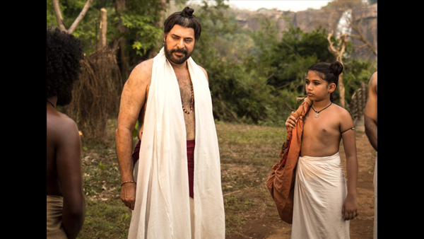 Mamangam (Hindi) Movie Review {3/5}: Mammootty's Film Is A Brave ...